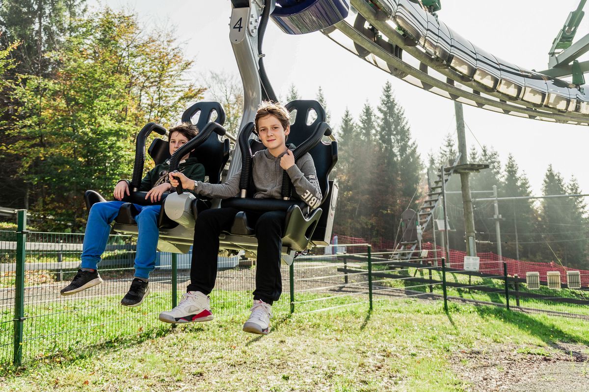 Inselsberg mit Aussichts- und Erlebnisturm - Tourismus Thüringer Wald